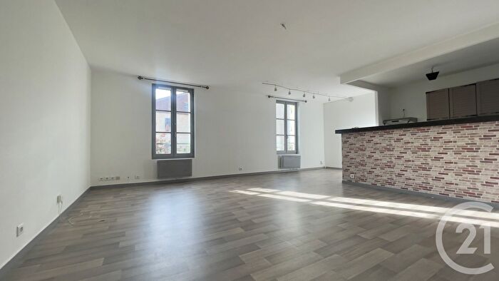 Appartement à louer - Périgueux, Centre-ville, La Gare, Saint-Martin - 4 pièces - 3 chambres