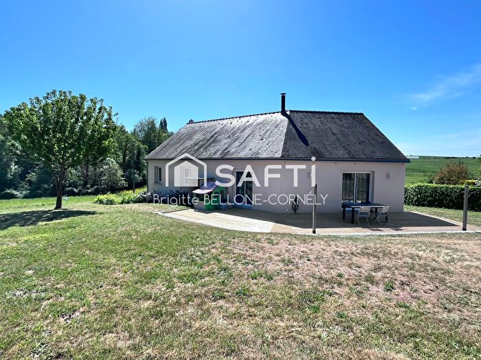 Maison à vendre - Blaison-Gohier - 5 pièces - 4 chambres
