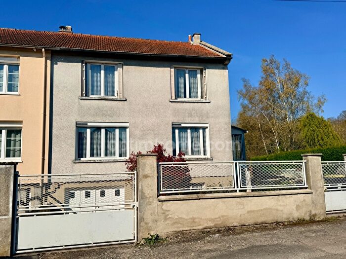 Maison à vendre - La Croix-en-Brie - 5 pièces - 4 chambres