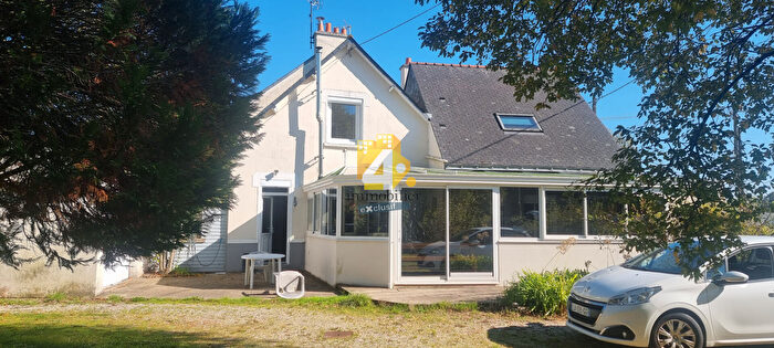 Maison à vendre - Sainte-Reine-de-Bretagne - 8 pièces - 4 chambres