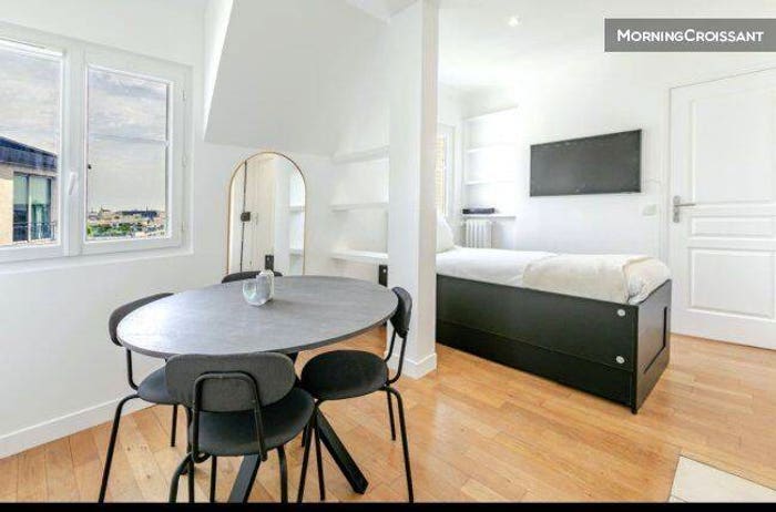 Saint James-Delabordère, Neuilly-sur-Seine : Appartement 2 pièces à louer