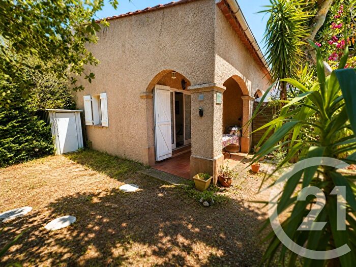 Cogolin, Rialet, Colombier - Maison 2 pièces à vendre