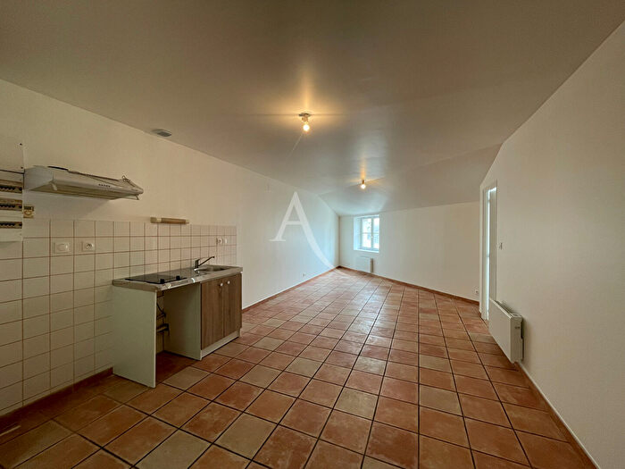 Fontenay-le-Comte, Centre-ville, Les Loges, La Pommeraie, La Sablière - Appartement 2 pièces à louer