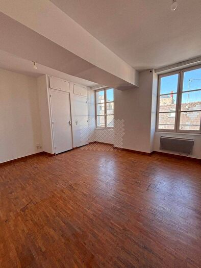 Appartement 2 pièces à louer à Centre Ville Rive Droite, Laval