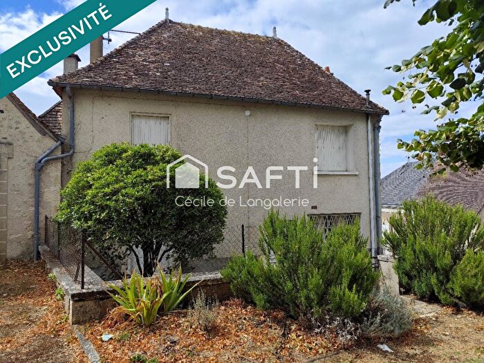 Tournon-Saint-Pierre : Maison 7 pièces à vendre