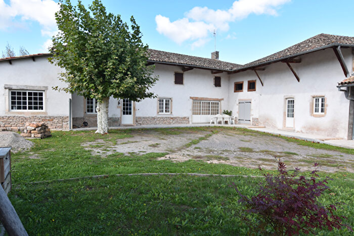 Maison à vendre - Mâcon - 7 pièces - 4 chambres