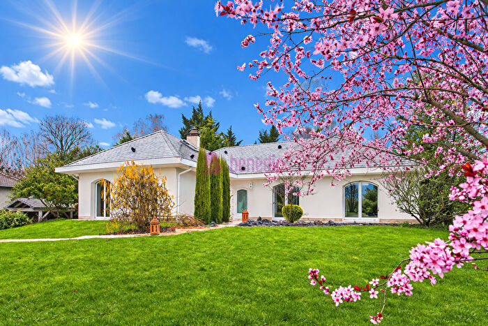 Maison à vendre - Marly - 10 pièces - 5 chambres