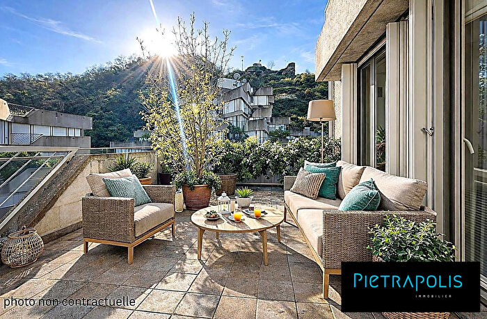 Appartement 4 pièces à Givors, Plaines, Varissan, à vendre