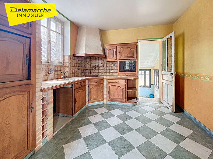 Maison à vendre - La Haye-Pesnel - 9 pièces - 4 chambres