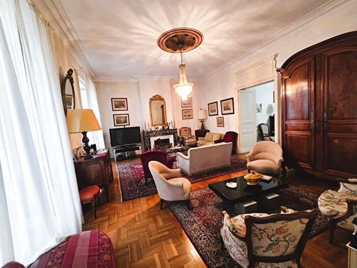 Appartement à vendre - Nîmes, Feuchères - 7 pièces - 4 chambres