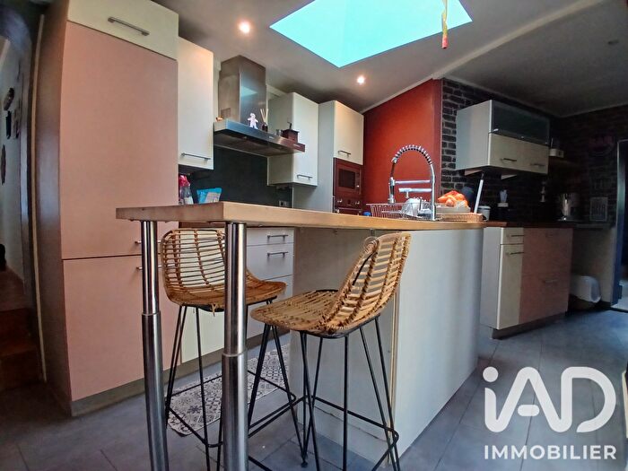 Maison 6 pièces à Saint-Omer, Centre historique, à vendre