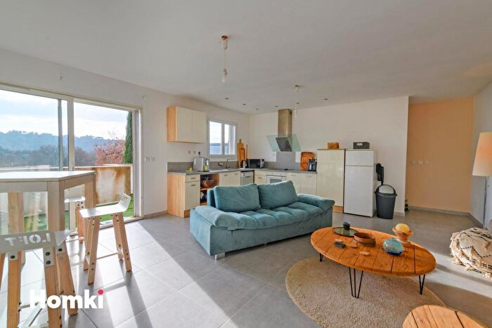 Maison à vendre - Sommières - 4 pièces - 3 chambres