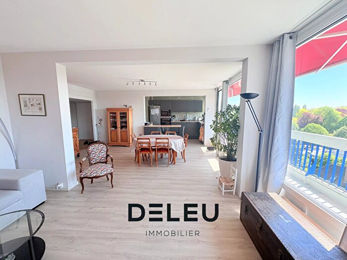 Appartement à vendre - Roubaix - 5 pièces - 4 chambres