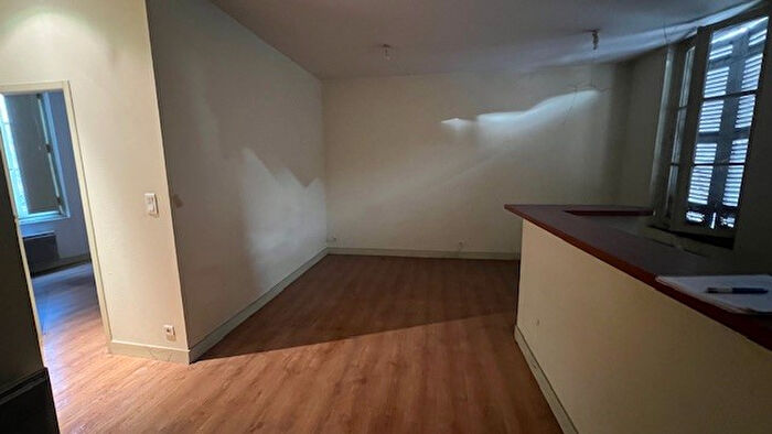 Appartement à vendre - Périgueux, Centre-ville, La Gare, Saint-Martin - 2 pièces - 1 chambre