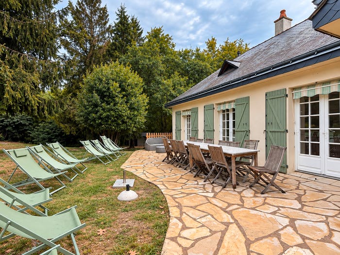 La Breille-les-Pins : Maison 6 pièces à vendre