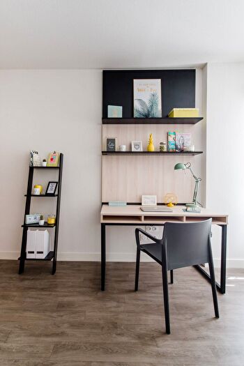 Lecoq, Clermont-Ferrand - Appartement 1 pièce à louer