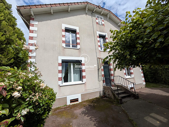Maison 7 pièces à vendre à Rochechouart