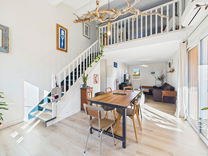 Appartement à vendre - Saint-Cannat - 4 pièces - 2 chambres