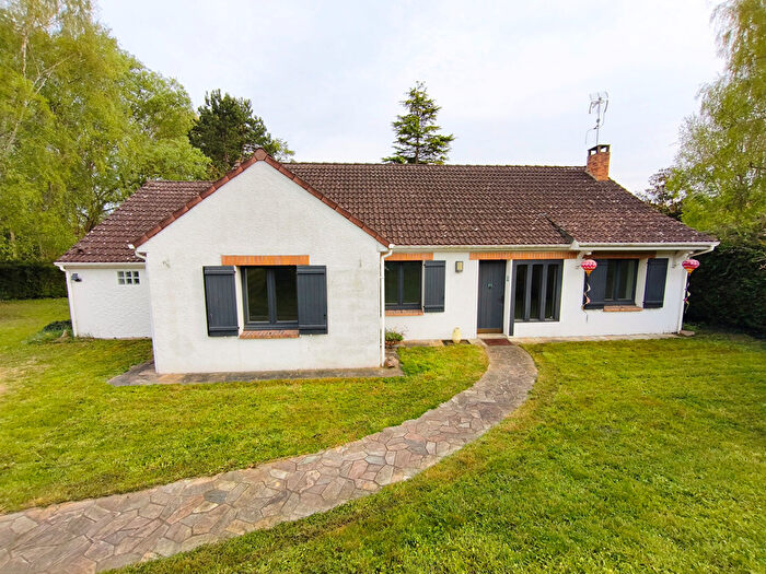 Maison 10 pièces à Champagne-sur-Oise, à vendre