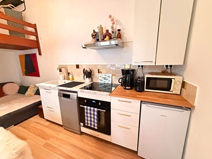 Nantes, Hauts-Pavés, Saint-Pasquier, Saint-Félix, Université : Appartement 2 pièces à louer