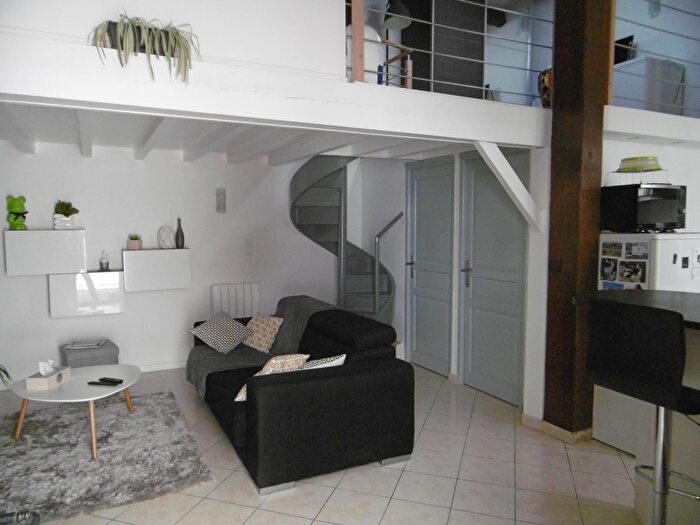 Appartement à vendre - Lyon e , Monchat - 2 pièces - 1 chambre