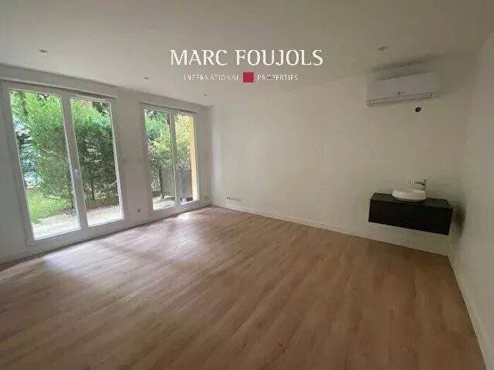 Appartement à louer - Les Lycées-La Forêt-Le Château, Chantilly - 1 pièce