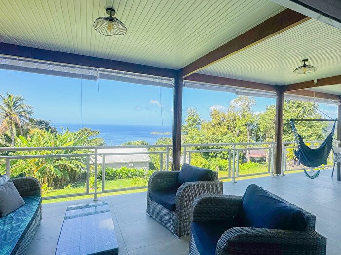 Maison à vendre - Bouillante - 4 pièces - 3 chambres