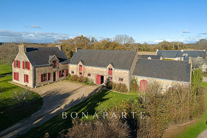 Auray : Maison 9 pièces à vendre