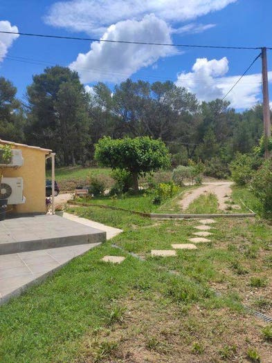 Maison 4 pièces à Les Aires-Notre Dame, Gardanne, à louer