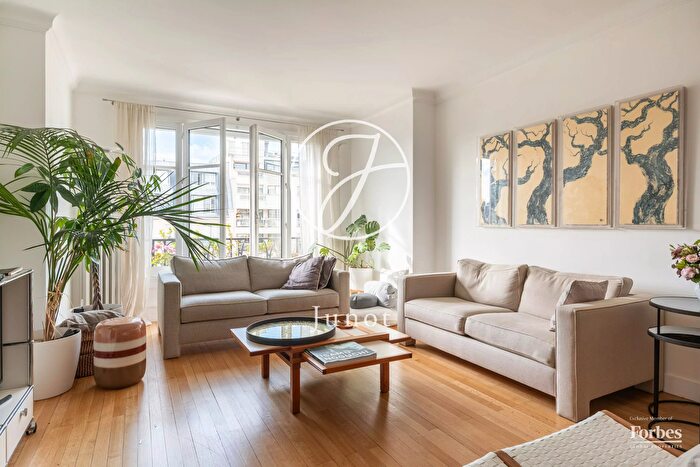 Appartement 6 pièces à Paris 15ème, Cambronne, Garibaldi, à vendre