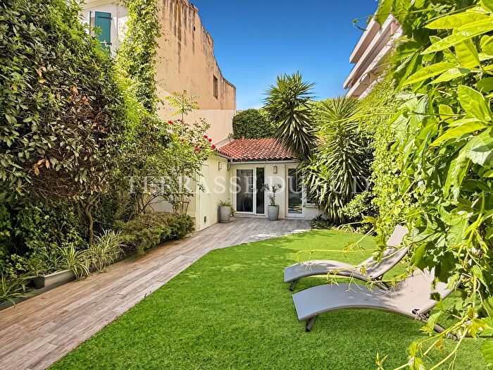 Marseille 8ème, Le Rouet : Appartement 4 pièces à vendre