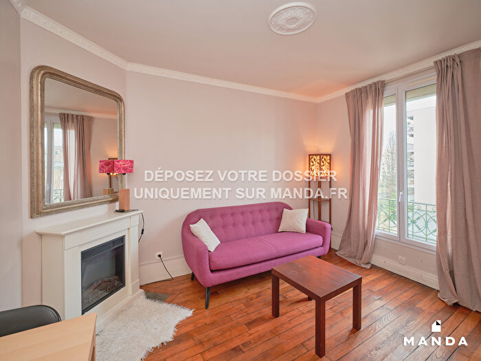 Appartement à louer - Levallois-Perret, Front de Neuilly - 2 pièces - 1 chambre