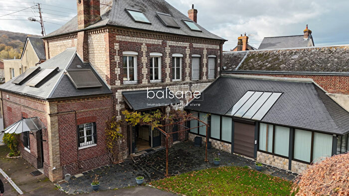 Maison à vendre - Saint-Pierre-lès-Elbeuf - 8 pièces - 6 chambres