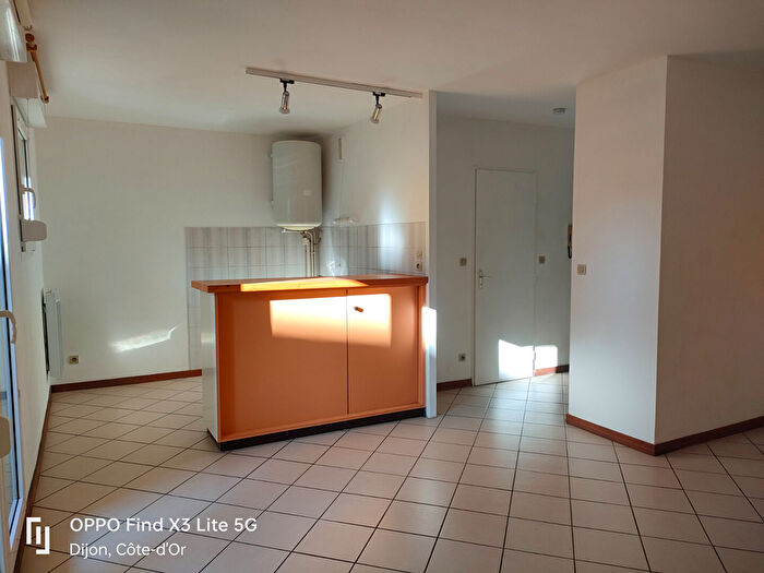 Appartement à louer - Dijon, Bourroches - 1 pièce