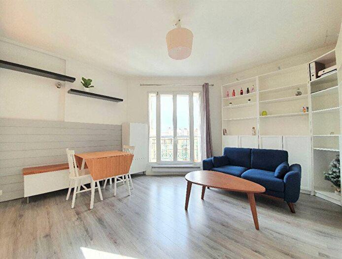 Appartement à louer - Centre-Voltaire, Asnieres sur Seine - 2 pièces - 1 chambre