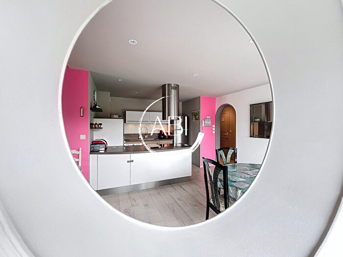 Appartement à vendre - Bagnoles-de-lOrne - 2 pièces - 1 chambre