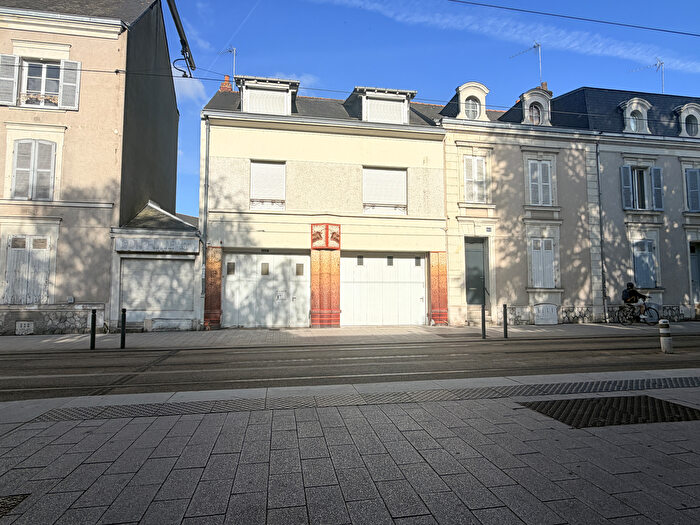 Maison 4 pièces à louer à Angers, Centre-ville, La Fayette