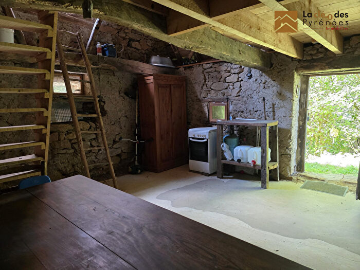 Sère-Lanso - Maison 2 pièces à vendre