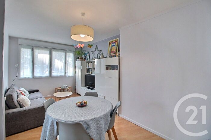 Appartement à vendre - Antony, Croix de Berny - 3 pièces - 2 chambres