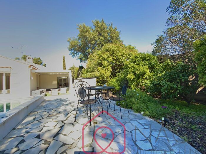 Maison à vendre - Fréjus, Gallieni - 5 pièces - 4 chambres