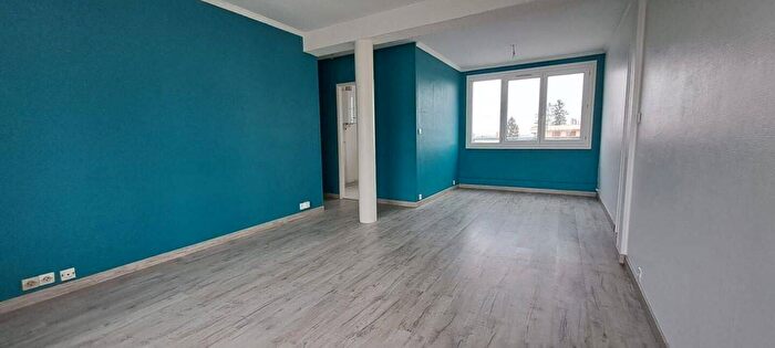 Appartement à louer - Europe-Remicourt, Saint-Quentin - 4 pièces - 3 chambres