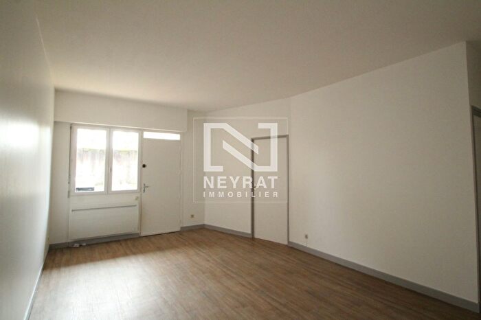 Appartement à louer - Autun, Centre-ville - 1 pièce