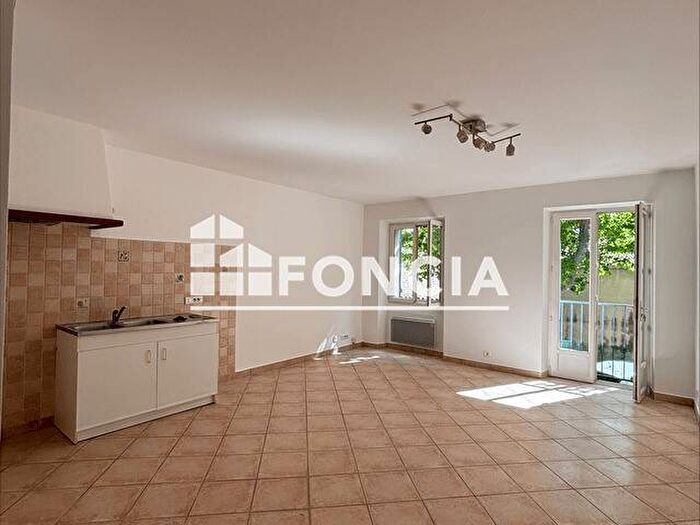 Garéoult : Appartement 2 pièces à louer