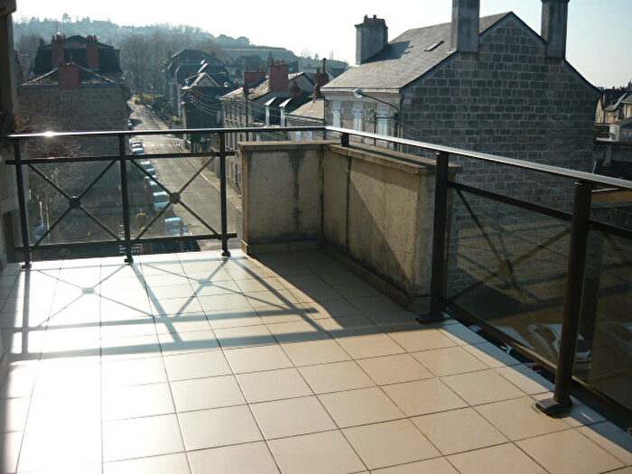 Appartement 2 pièces à Brive-la-Gaillarde, Centre-ville, Pont Cardinal, Champanatier, à louer