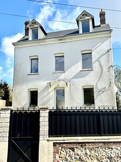 Maison à vendre - Le Mesnil-Esnard - 5 pièces - 3 chambres