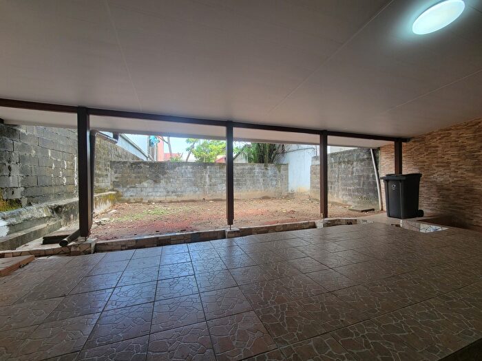 Appartement 2 pièces à louer à Cayenne