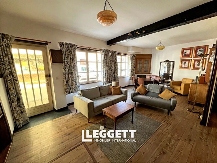 Maison à vendre - Peyrat-le-Château - 6 pièces - 4 chambres