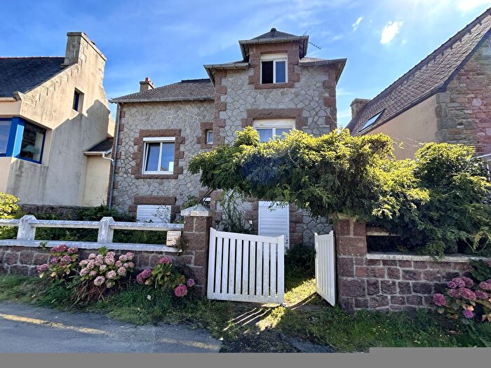 Maison à vendre - Perros-Guirec - 5 pièces - 3 chambres