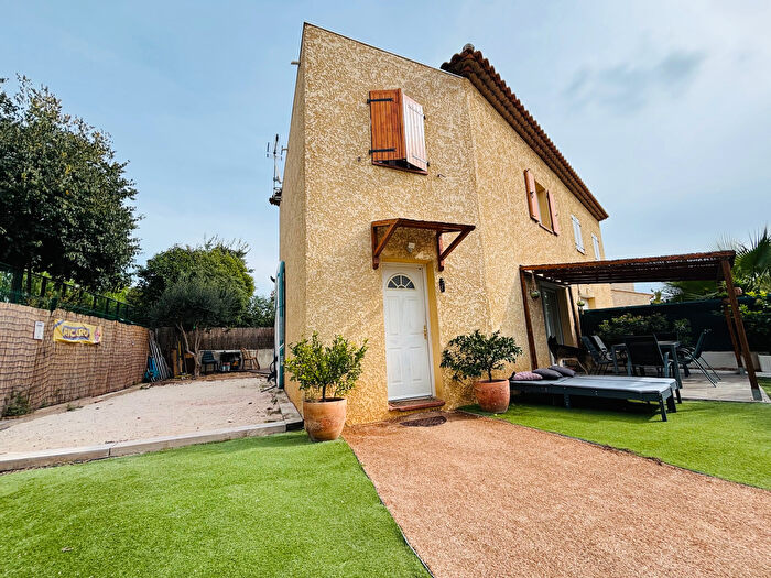 Maison à vendre - La Seyne-sur-Mer, Sud - 4 pièces - 3 chambres