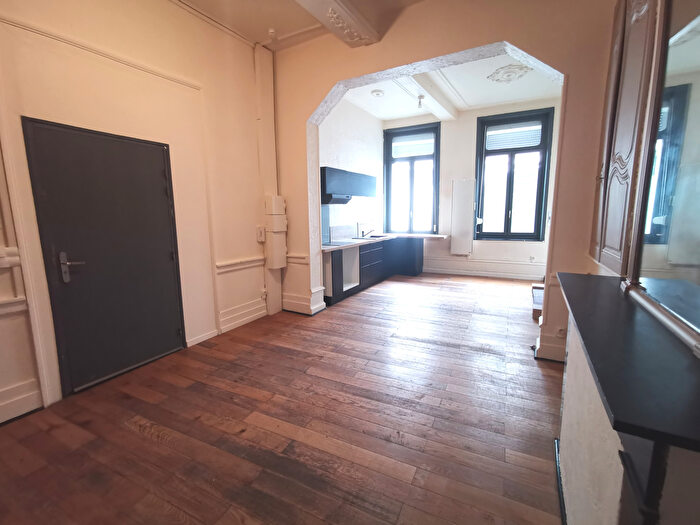 Appartement à louer - Béthune, Centre-ville - 2 pièces - 1 chambre